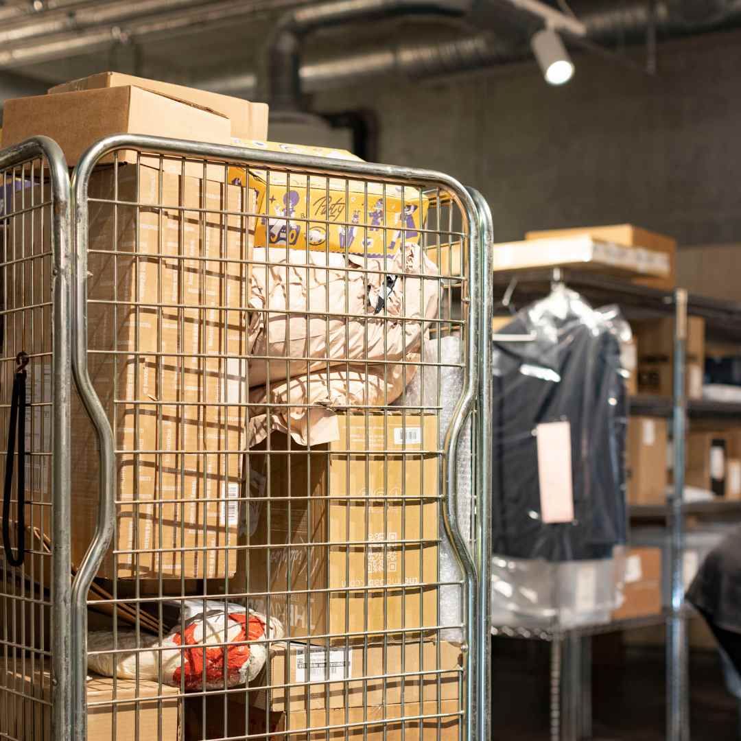 Pakkeservice | Afhent alle dine pakker ét sted | Amager Centret